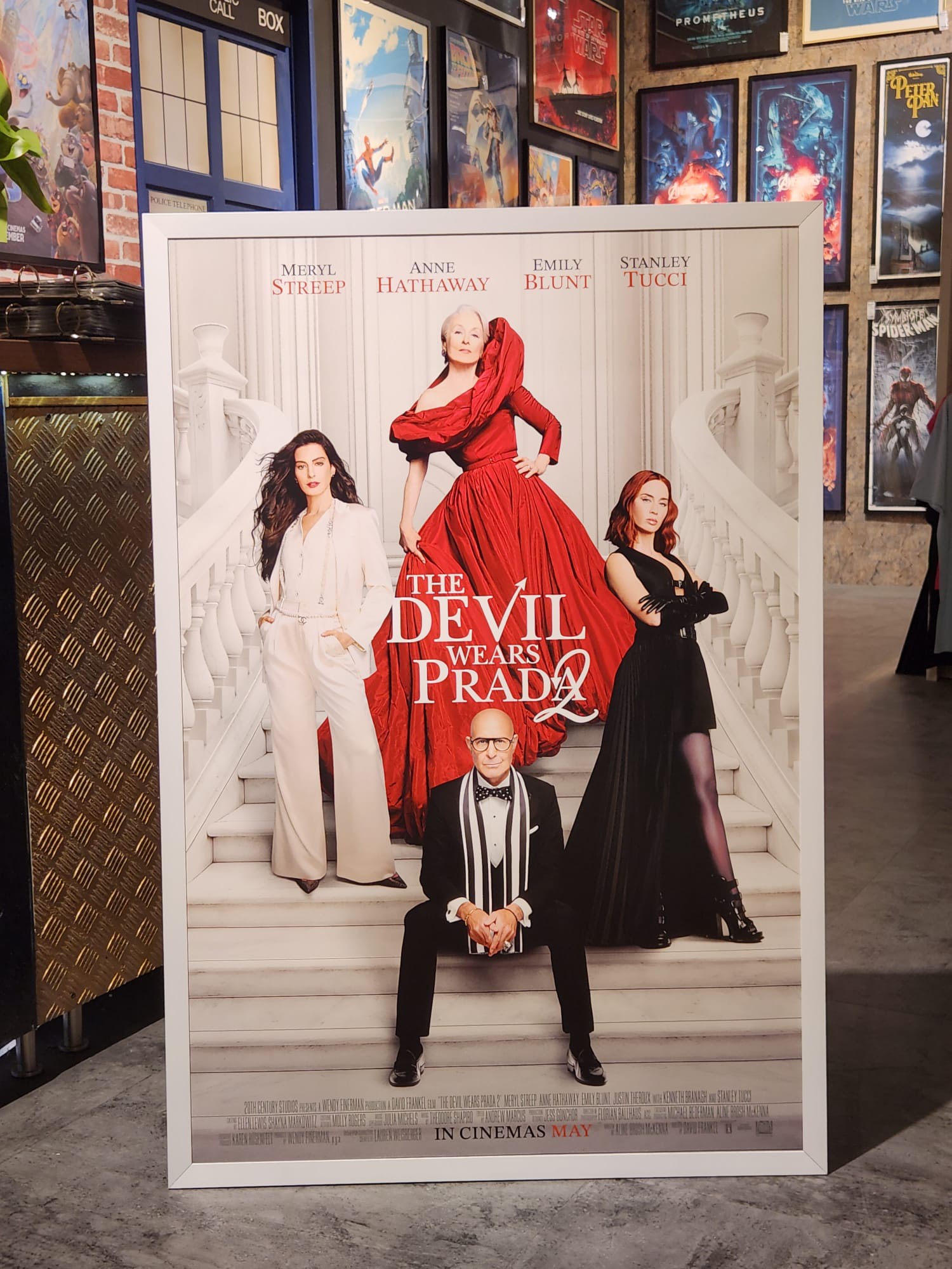 Original Posters :: Romance/ Comedy :: The Devil Wears Prada 2 - Poster Hub